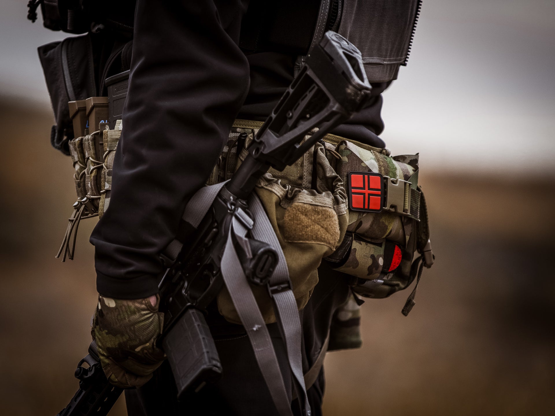 Kits – Live The Creed